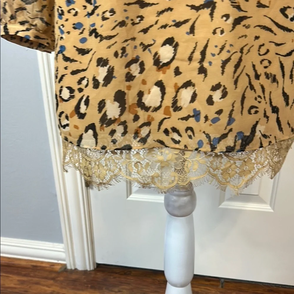 White House Black Market | Dresses | Whbm Ls Soft Blouson Leopard Print ...